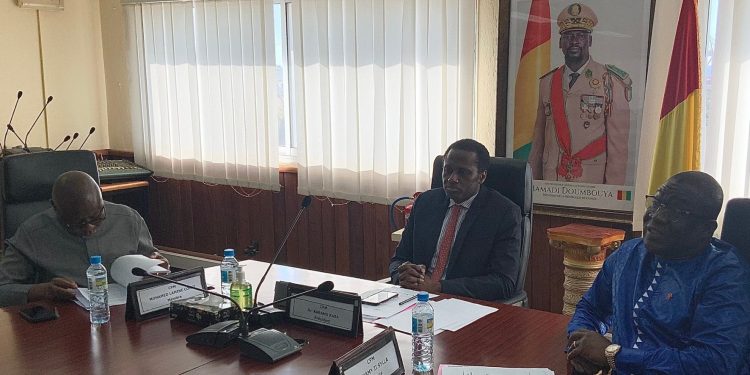 La BCRG Réduit Ses Deux Principaux Taux (Taux Directeur Et Le ...